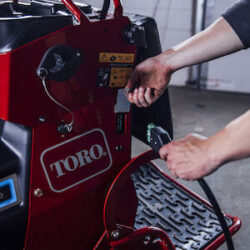 52" (132 cm) GrandStand® Revolution - Toro Australia